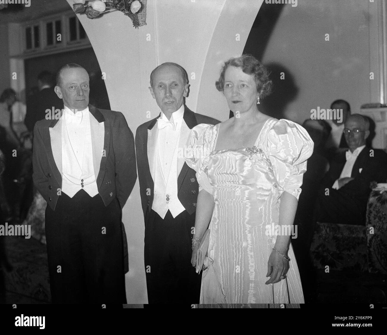 New Forest Hunt Ball at Brockenhurst - Sir George Meyrick, M. F. H ...