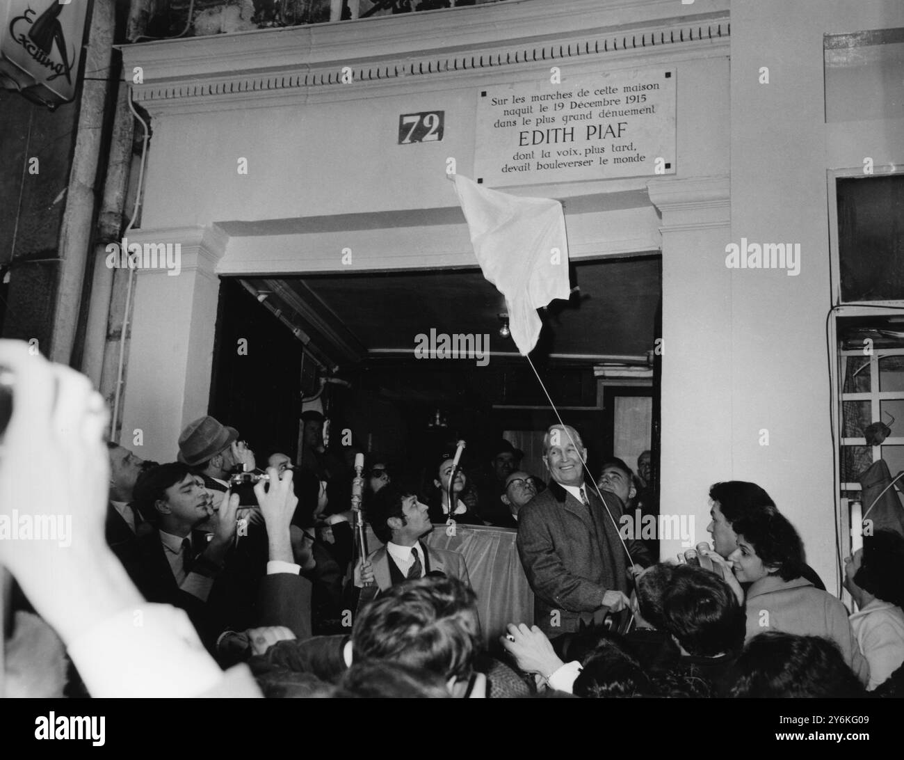 Maurice Chevalier unveils a memorial plaque to the late French singer ...