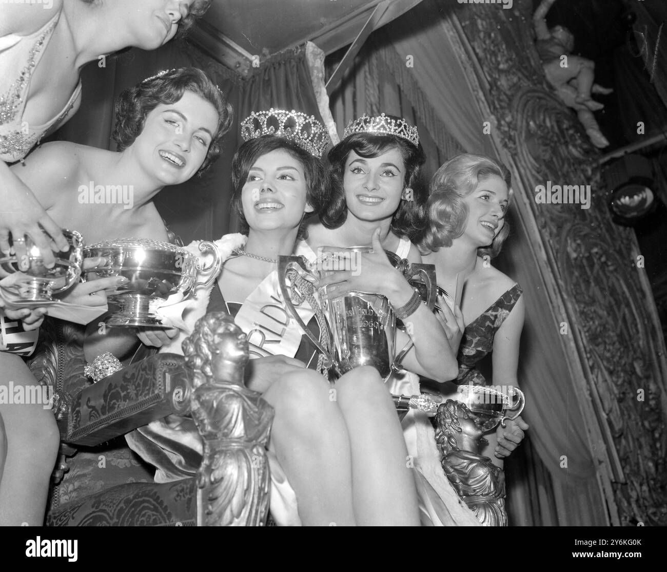 London: Brunette model Norma Gladys Cappagli (centre) from Argentina ...