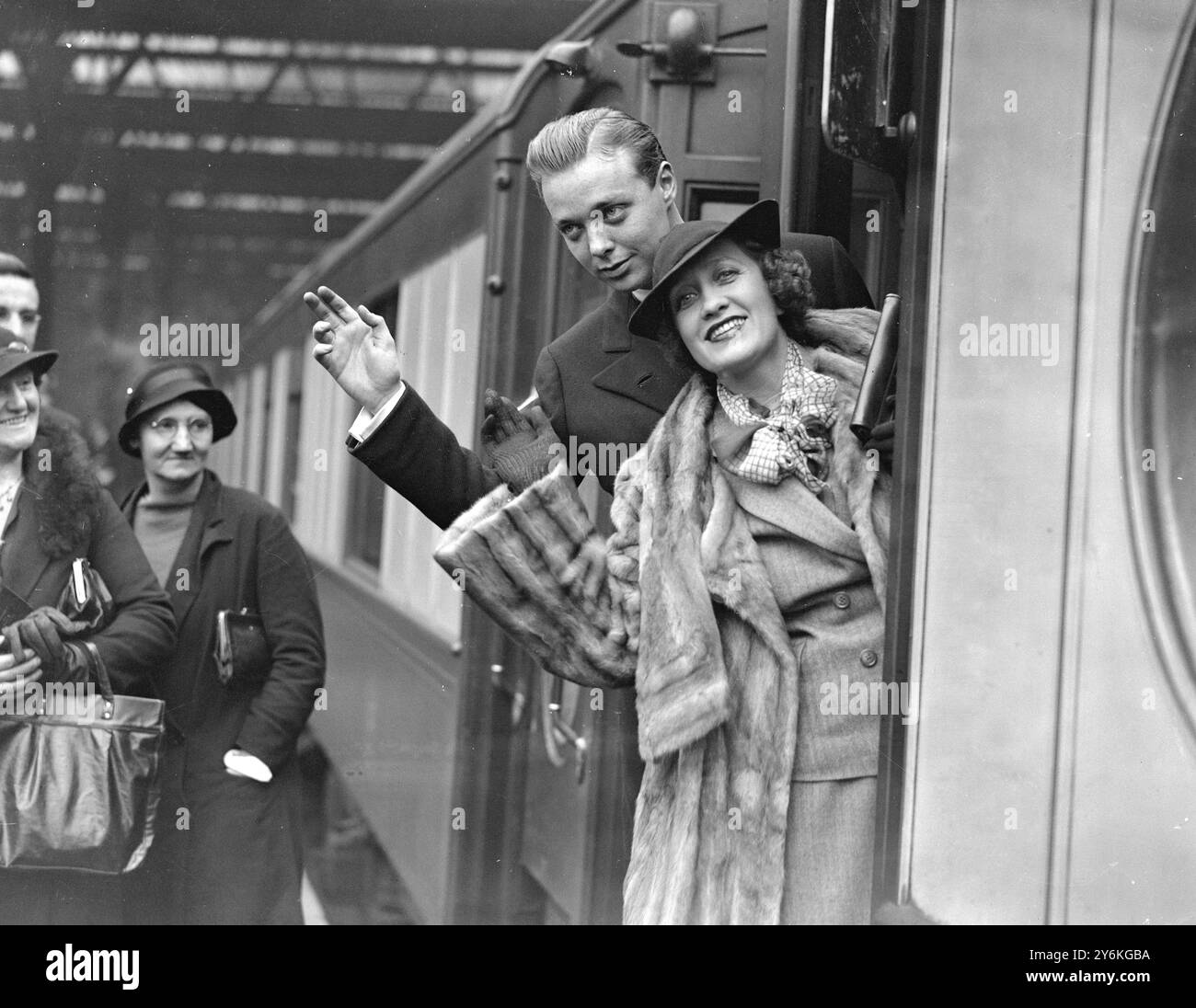 At Waterloo Station leaving for America. Mr Jimmy Donaghue (Backer) and ...