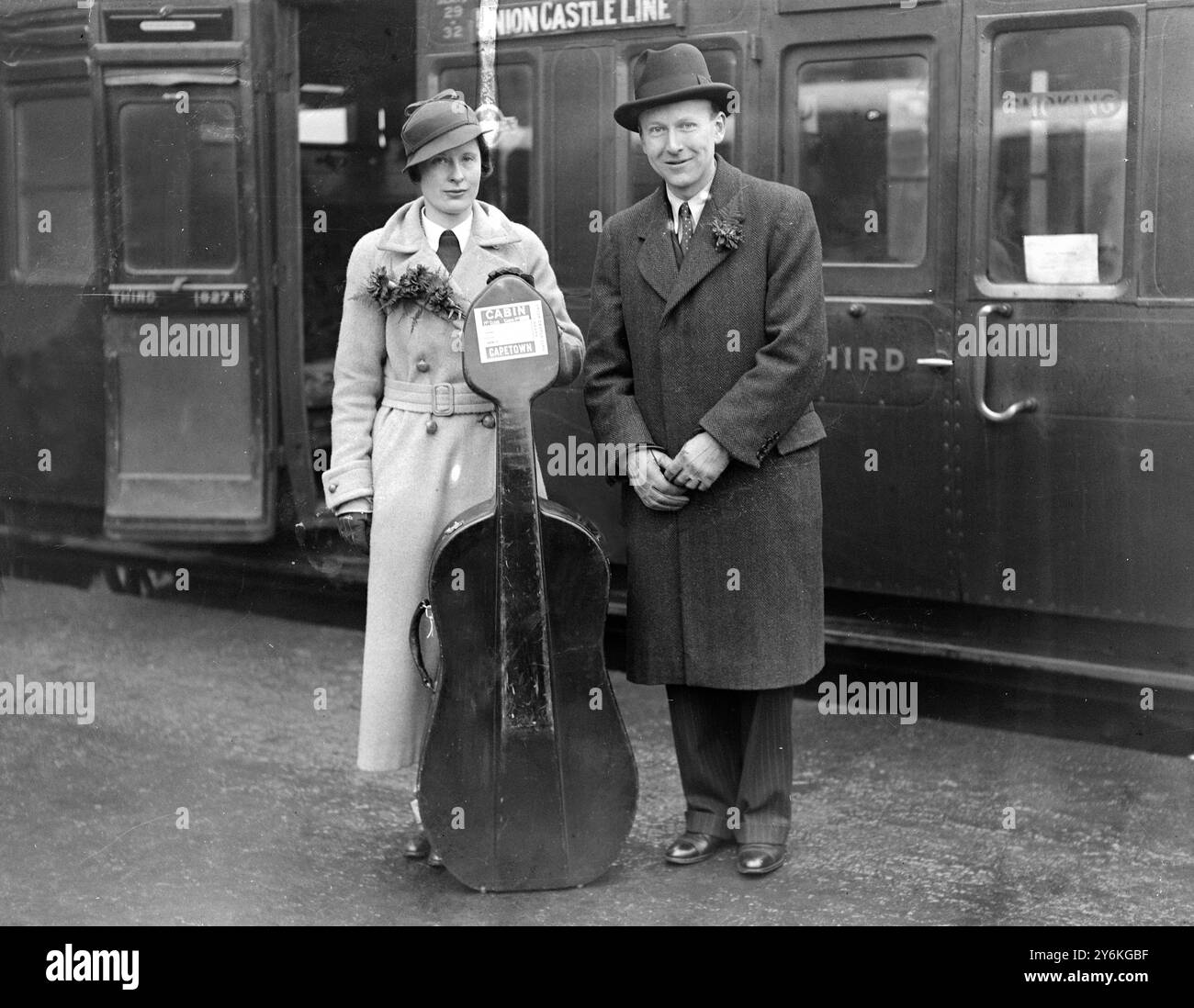 At Waterloo Station - Mr Stewart Deas, of Edinburgh and his wife, on ...