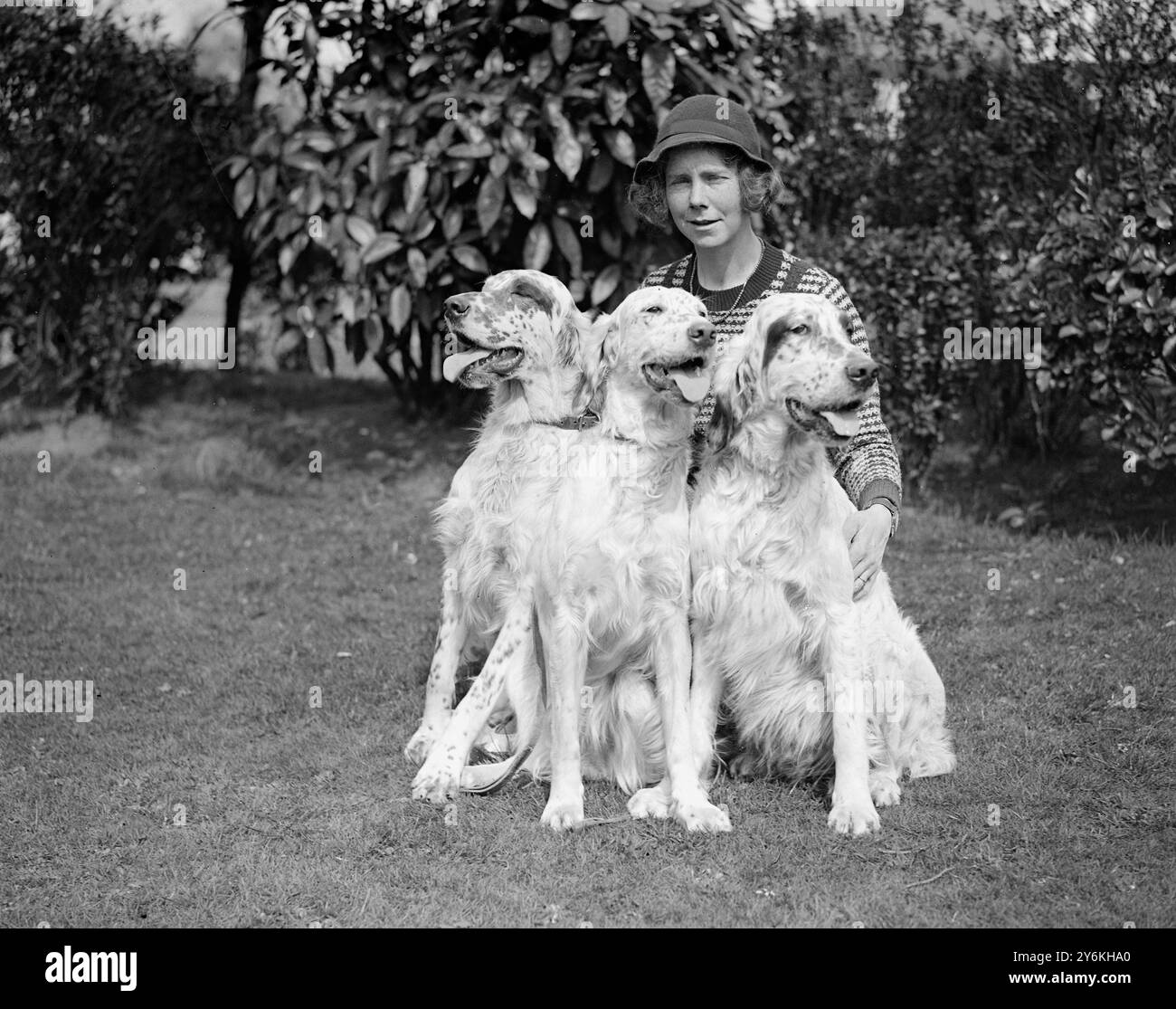 Society winning Black and White Stock Photos & Images - Alamy