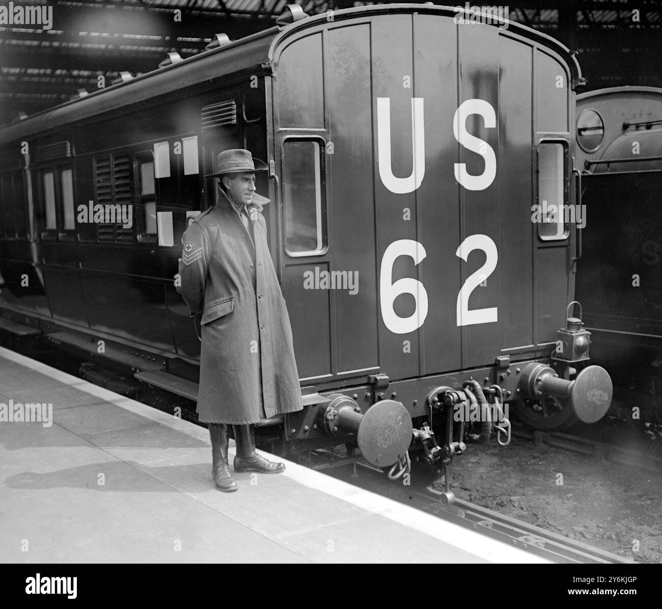 First American Red Cross Ambulance Train on View at Waterloo Station on ...