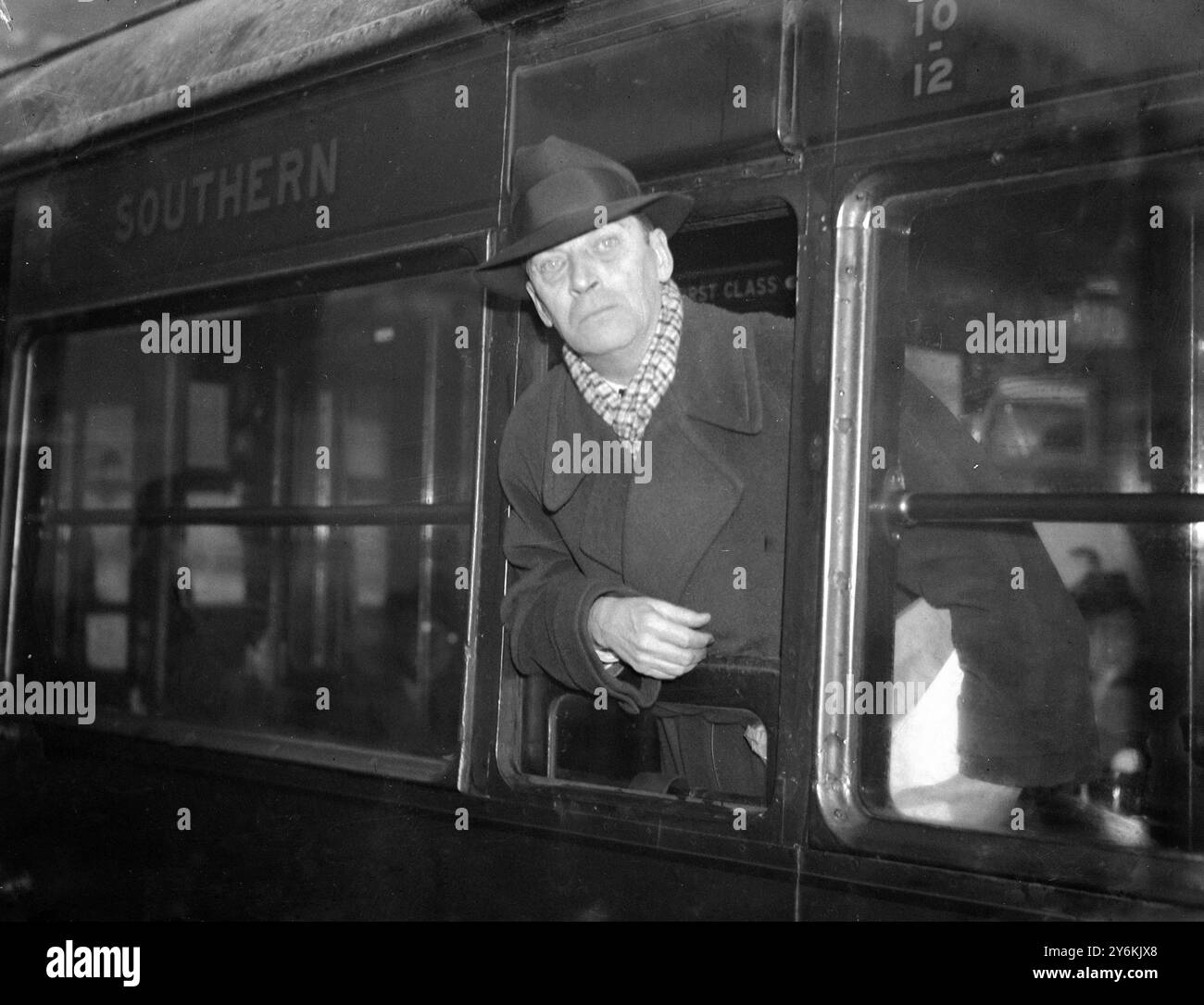 At Waterloo station Leaving for America. Ned Sparks, the American film ...