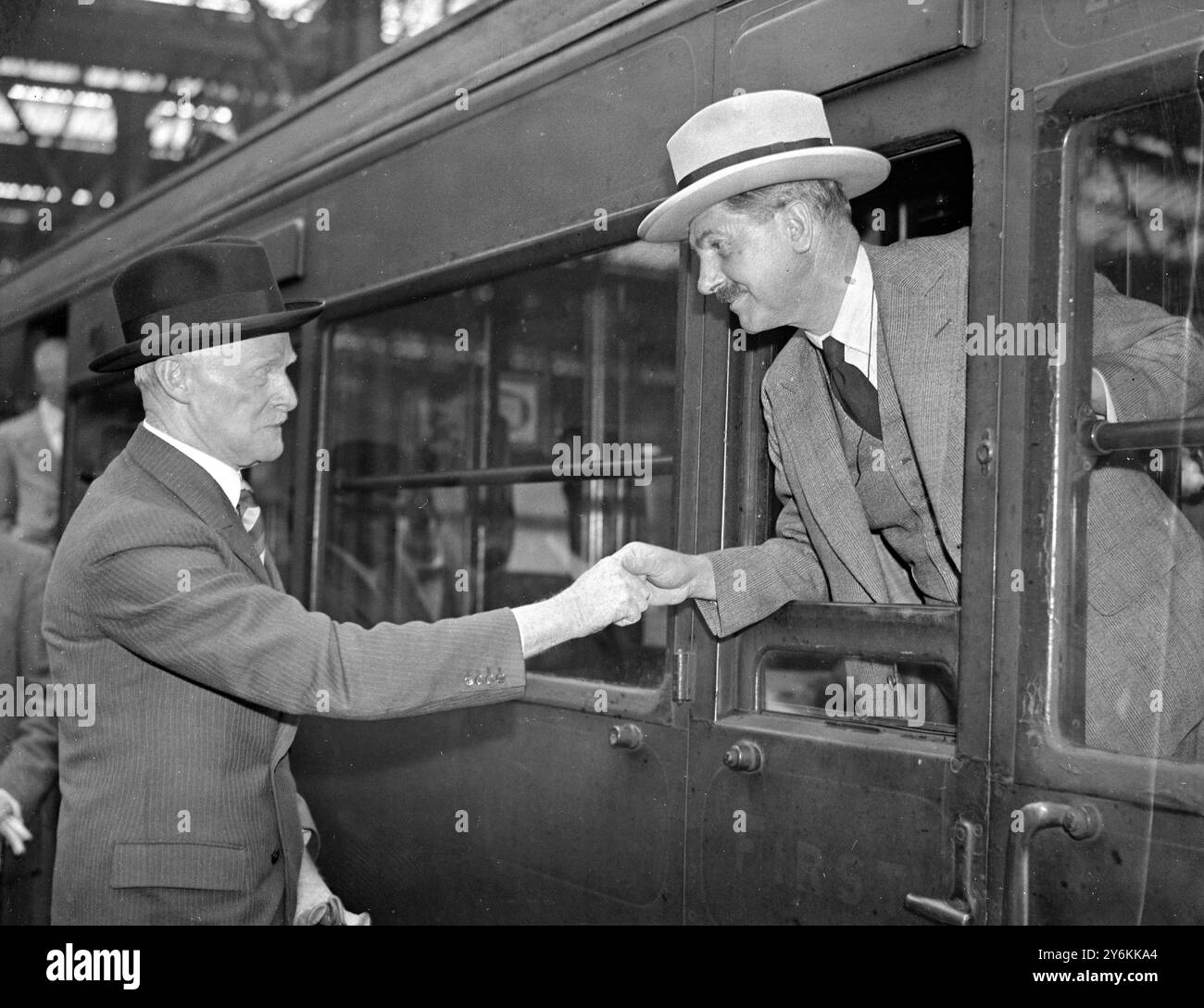 Mr S. Lennigan O'Keefe (High Commissioner for Southern Rhodesia in ...