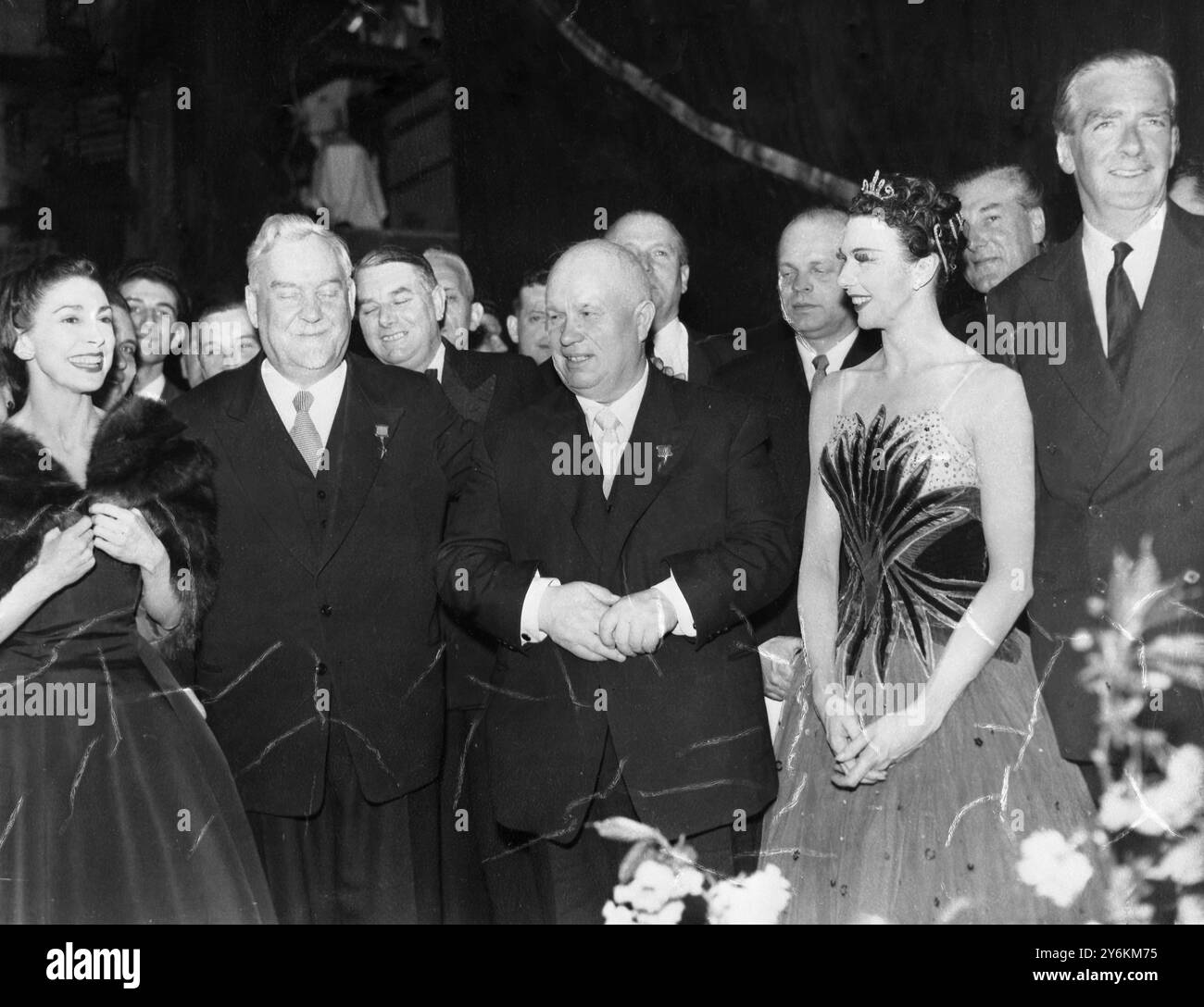 Backstage at the Covent Garden Royal pera House (l-r) ballerina Dame ...