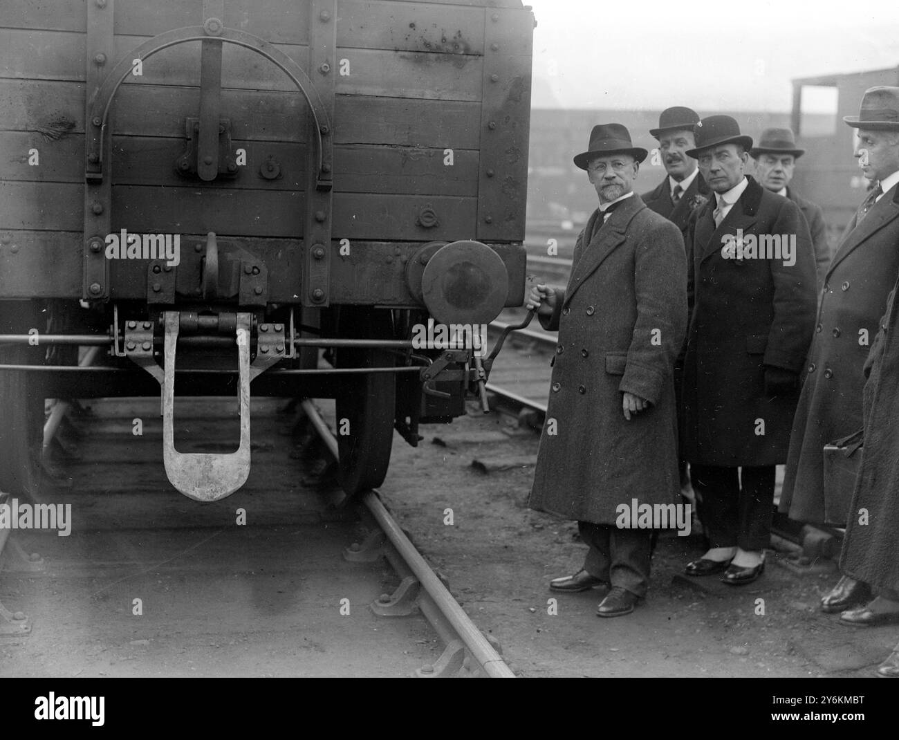 Trials of the New Boonzaier automatic coupling at Clapham Junction. Mr ...