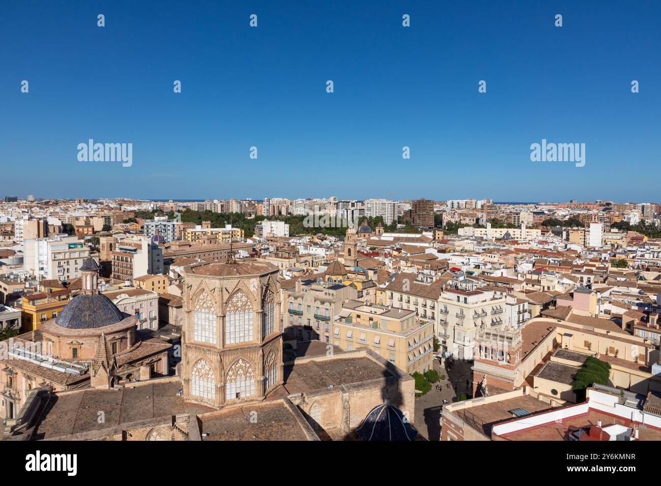 Valencia cathedral aerial hi-res stock photography and images - Alamy