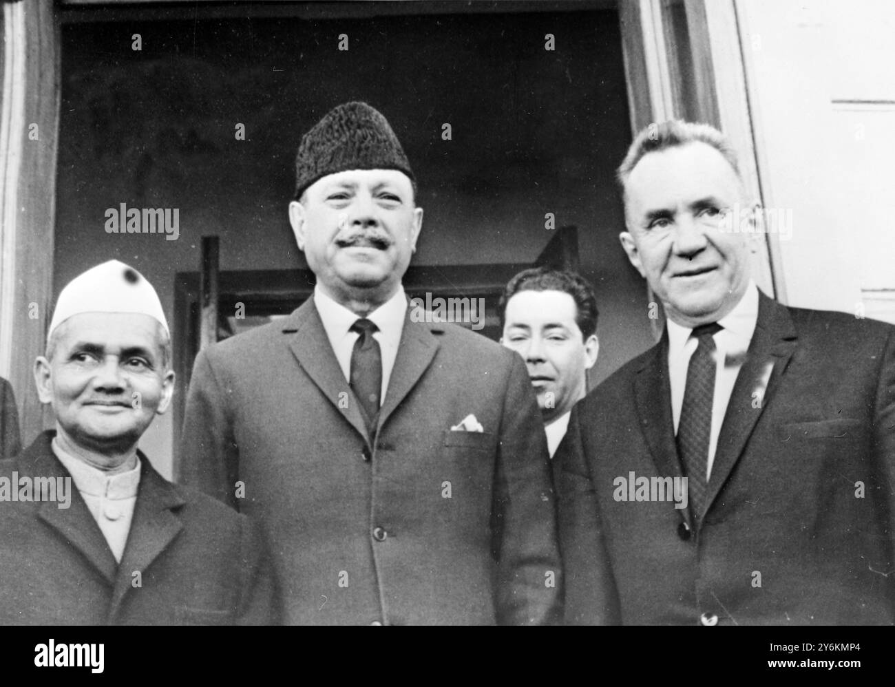 Tashkent pact hi-res stock photography and images - Alamy