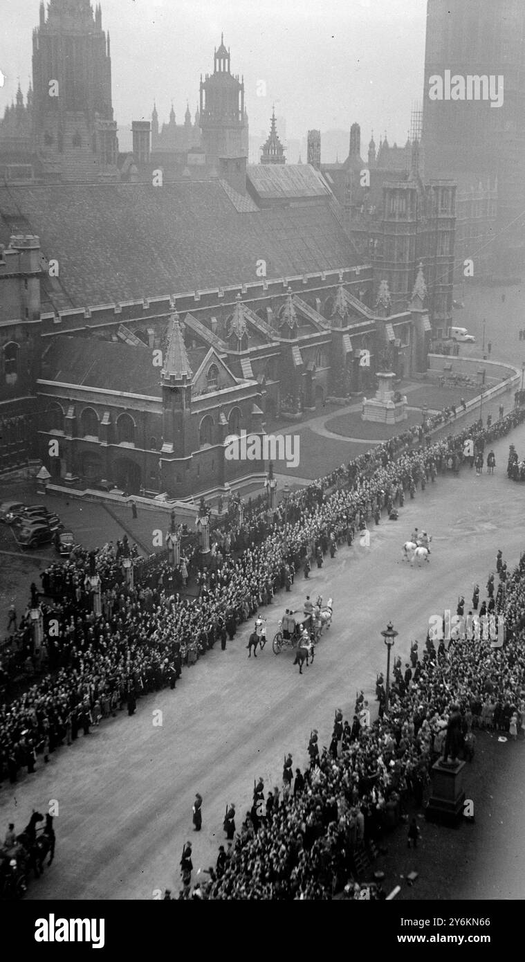 Royal Wedding. H.R.H Princess Elizabeth and Duke of Edinburgh. The wedding procession. 20 ...