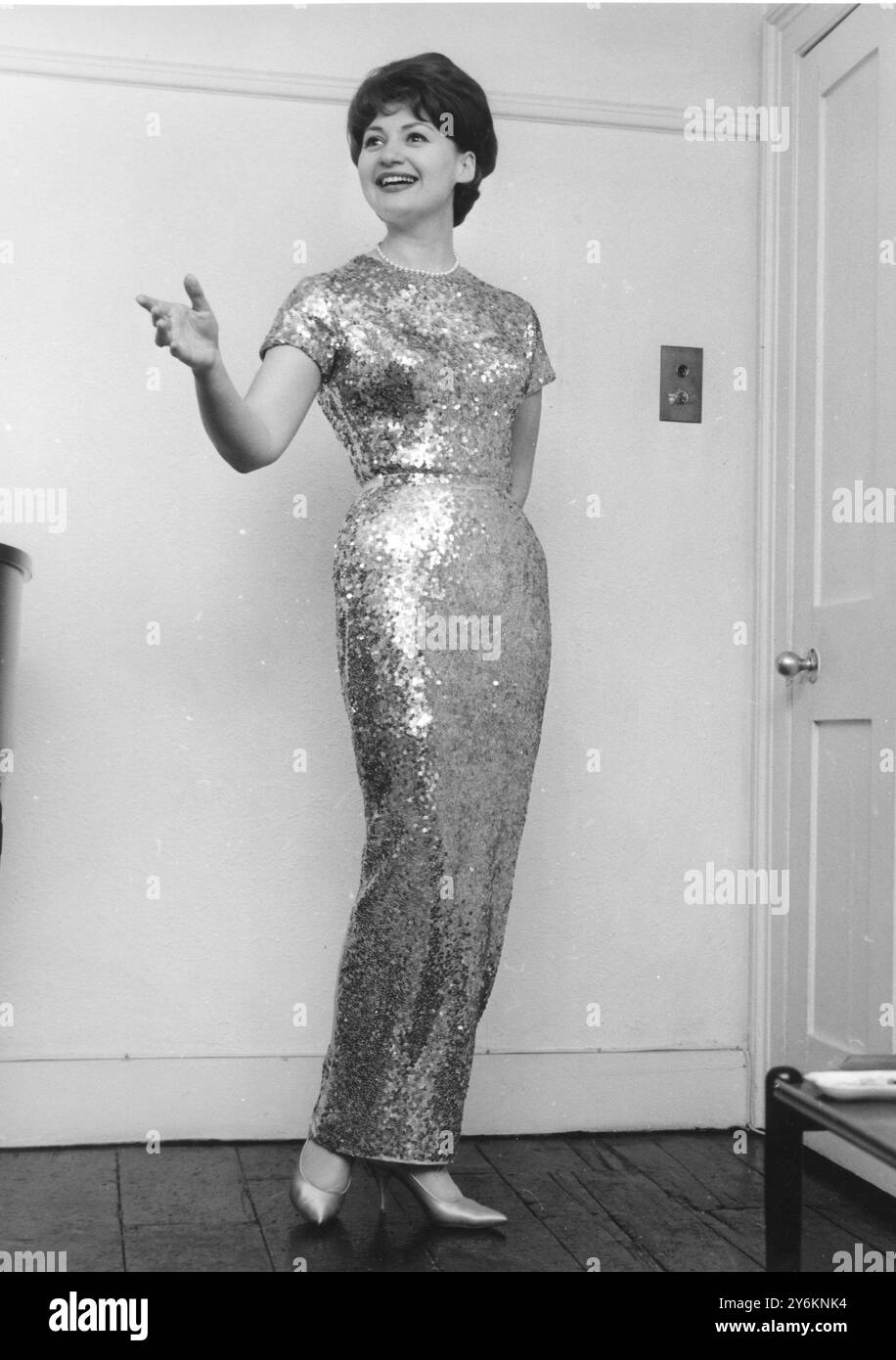 ADELE LEIGH 1961 English Soprano b. 1924 Stock Photo - Alamy