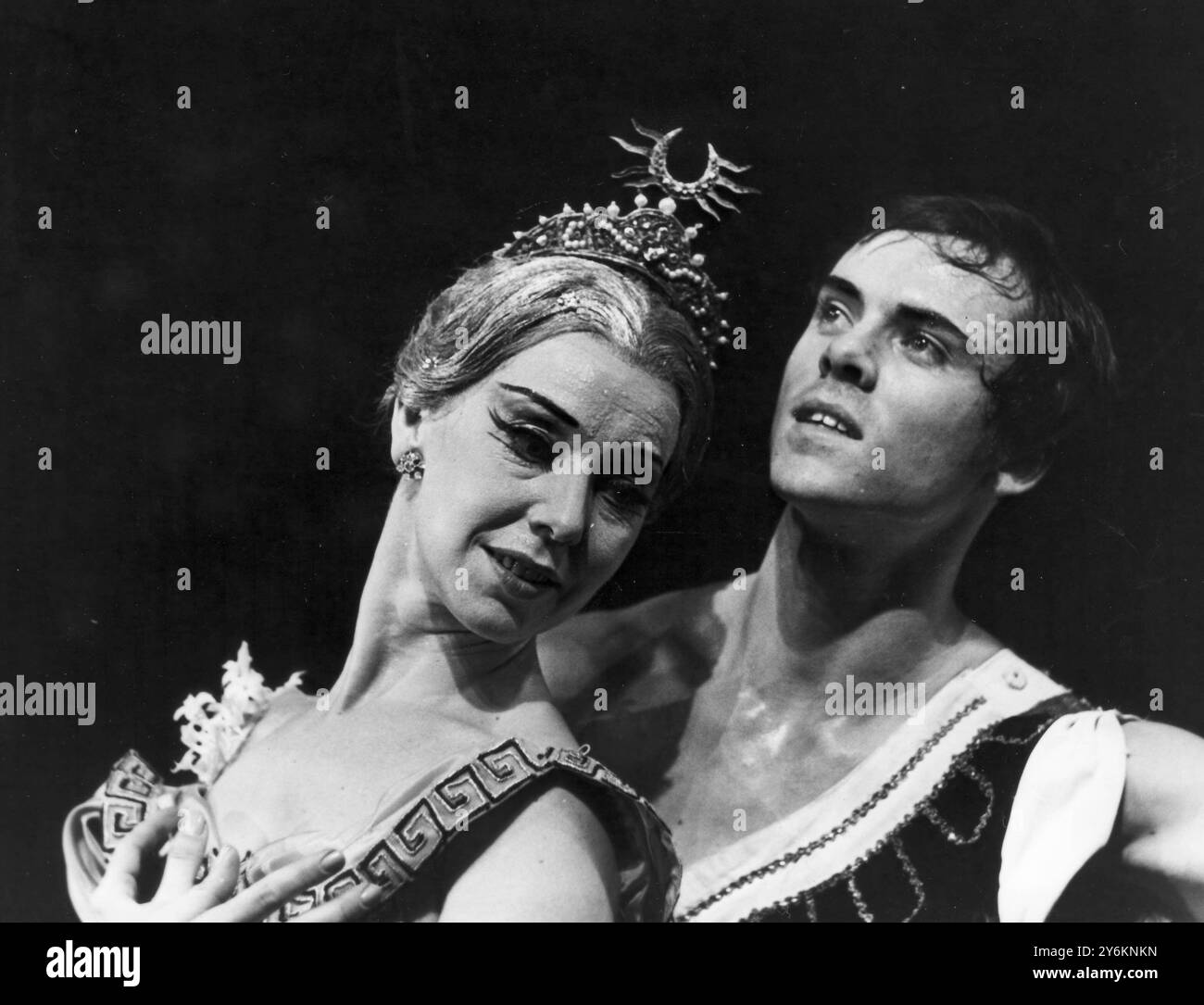 SYLVIA choreography by Sir Frederick Ashton Royal Opera House - Covent ...