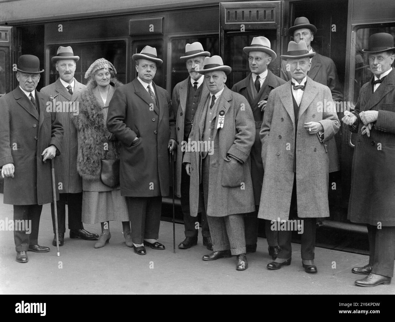 Arthur chadwick hi-res stock photography and images - Alamy