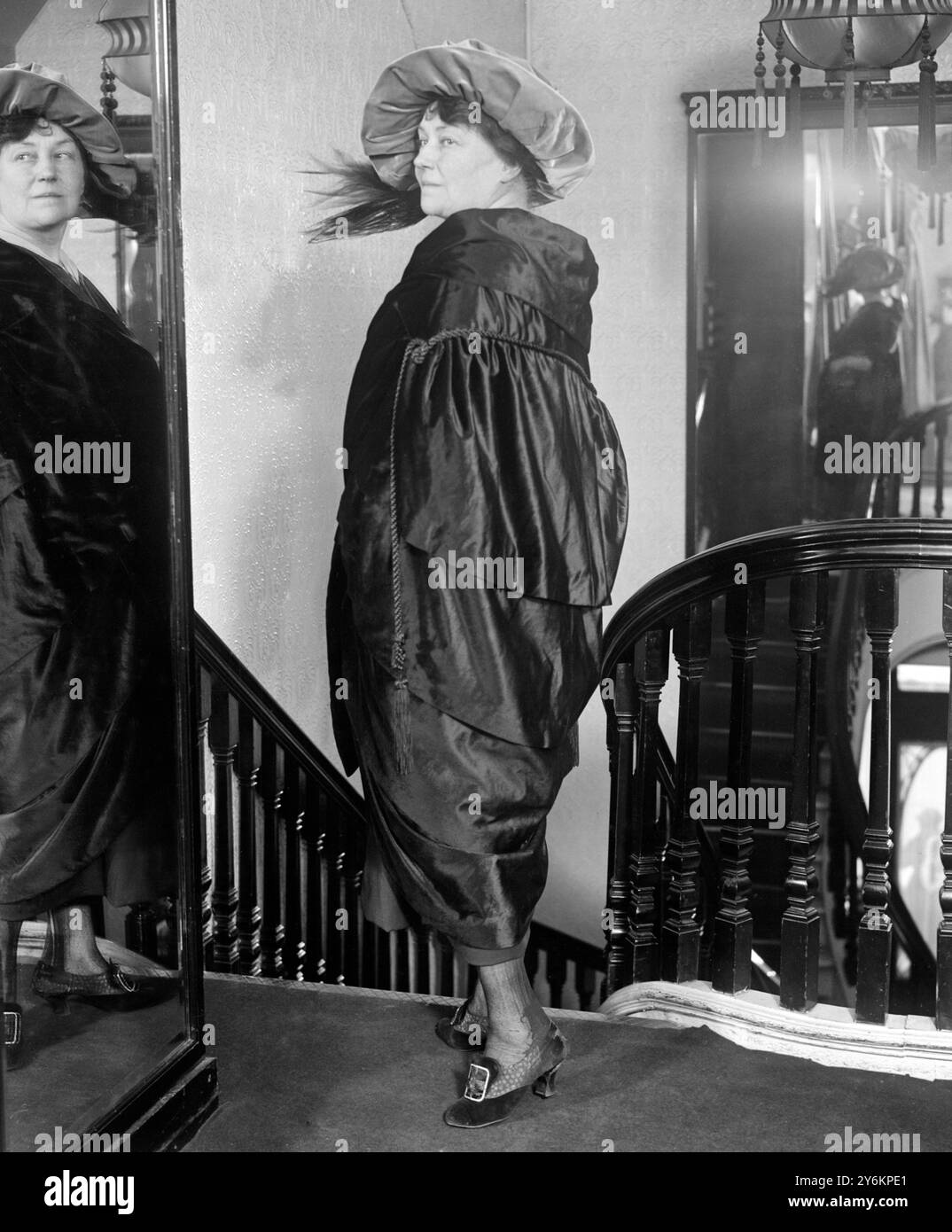 Fashion by Mme Edith Clarke. © TopFoto Stock Photo - Alamy