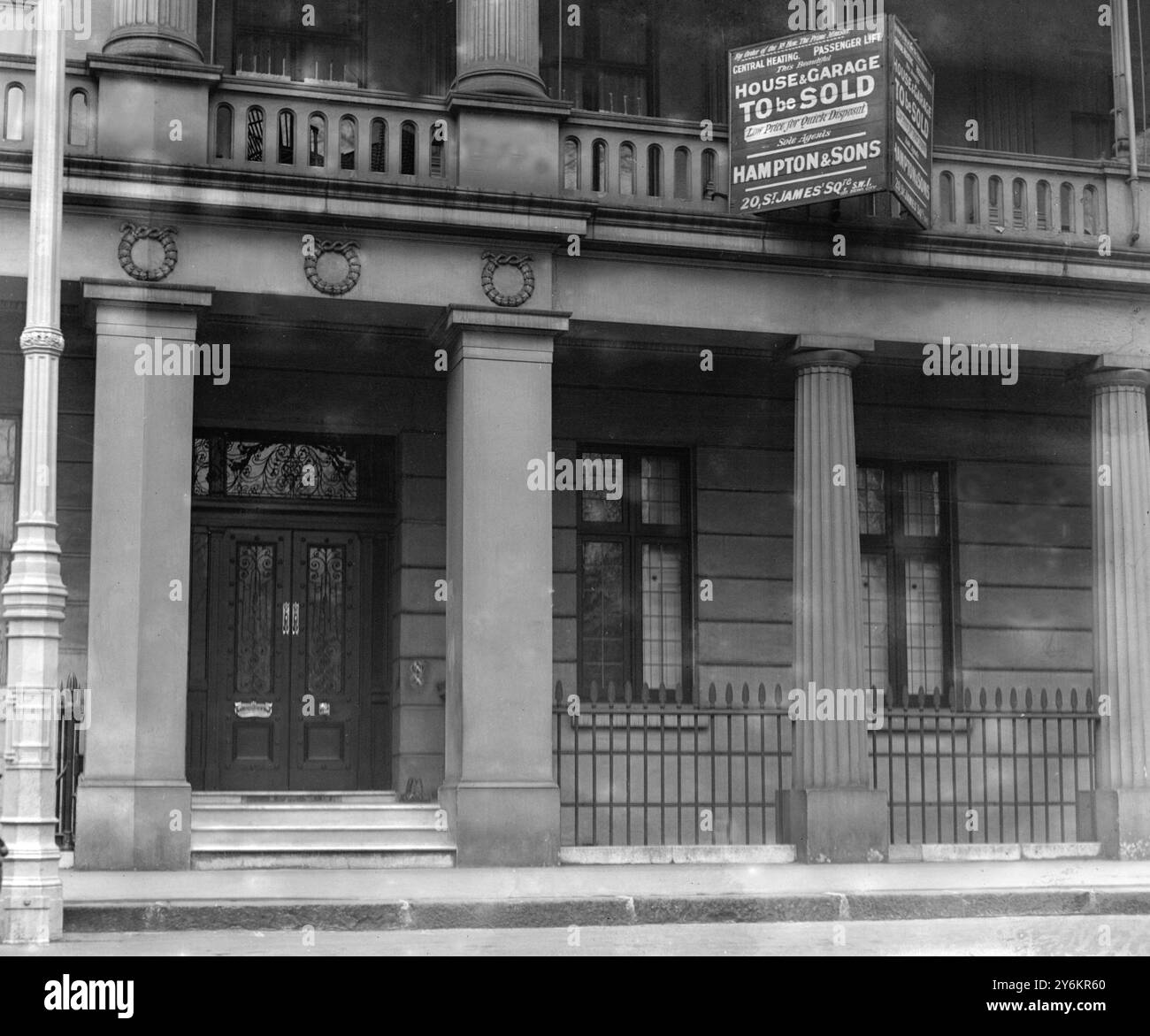 Baldwins london Black and White Stock Photos & Images - Alamy