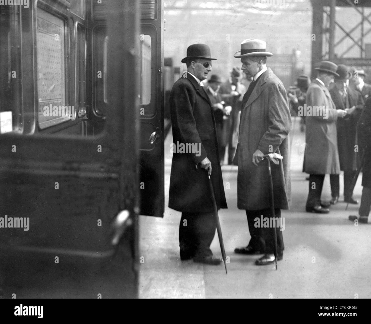 Viscount Grey, British Ambassador to the United States, leaves Waterloo ...