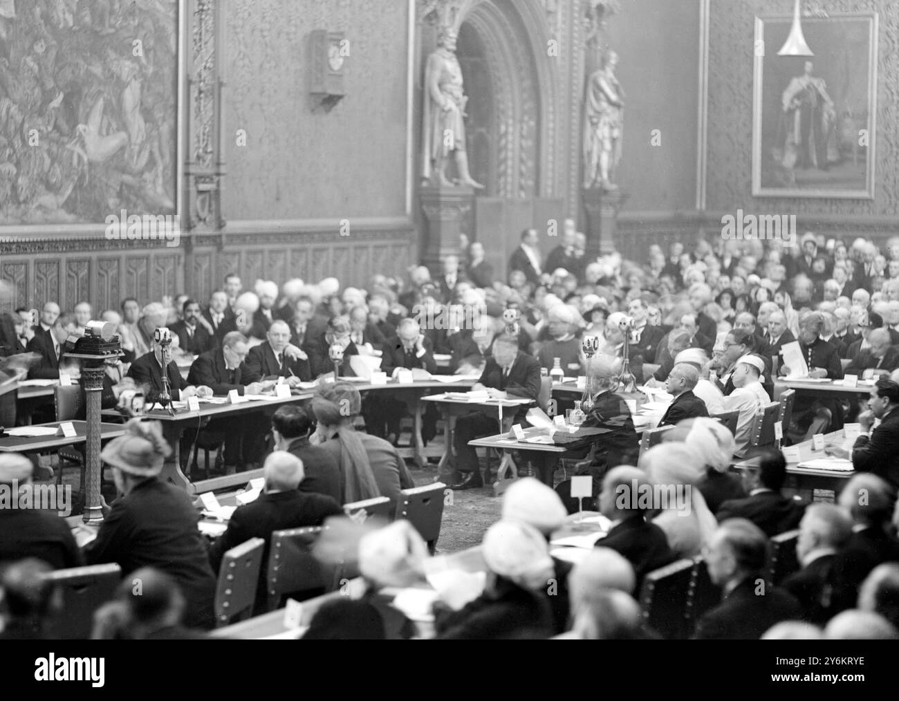 Indian Round Table Conference. London 1930 Stock Photo - Alamy