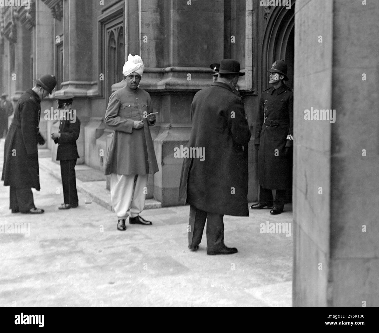 Indian national army twentieth century Black and White Stock Photos ...