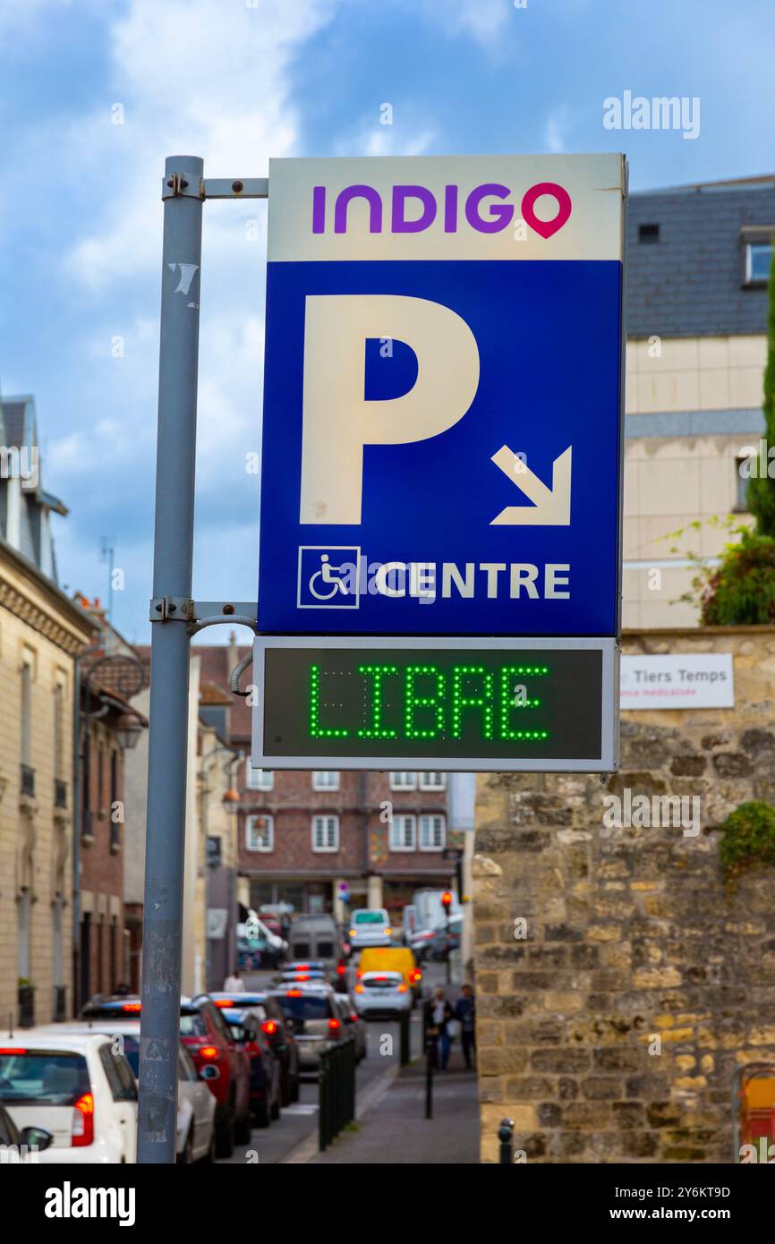 Parking lot logo hi-res stock photography and images - Alamy