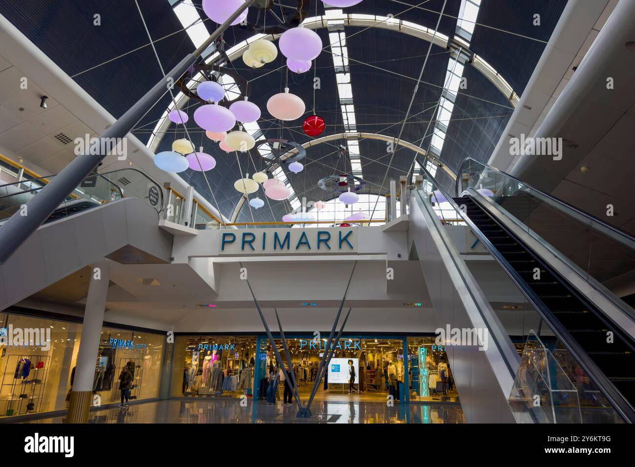 Primark inside hi-res stock photography and images - Alamy