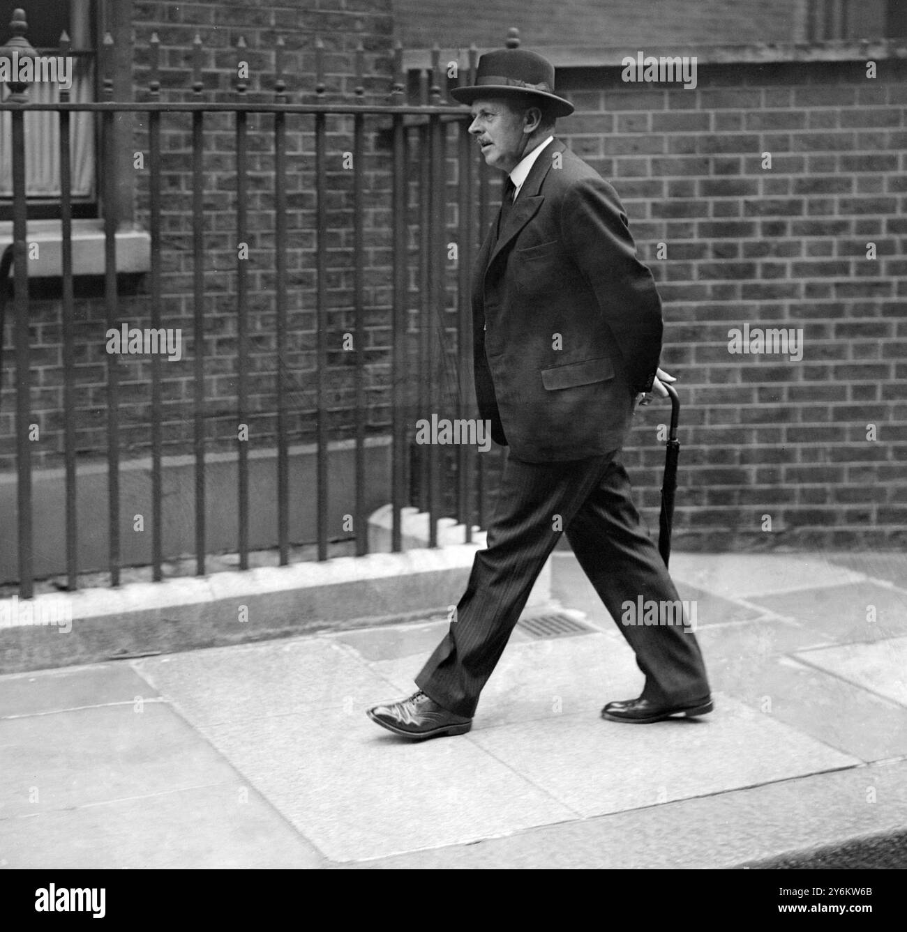 Lord harlech hi-res stock photography and images - Alamy