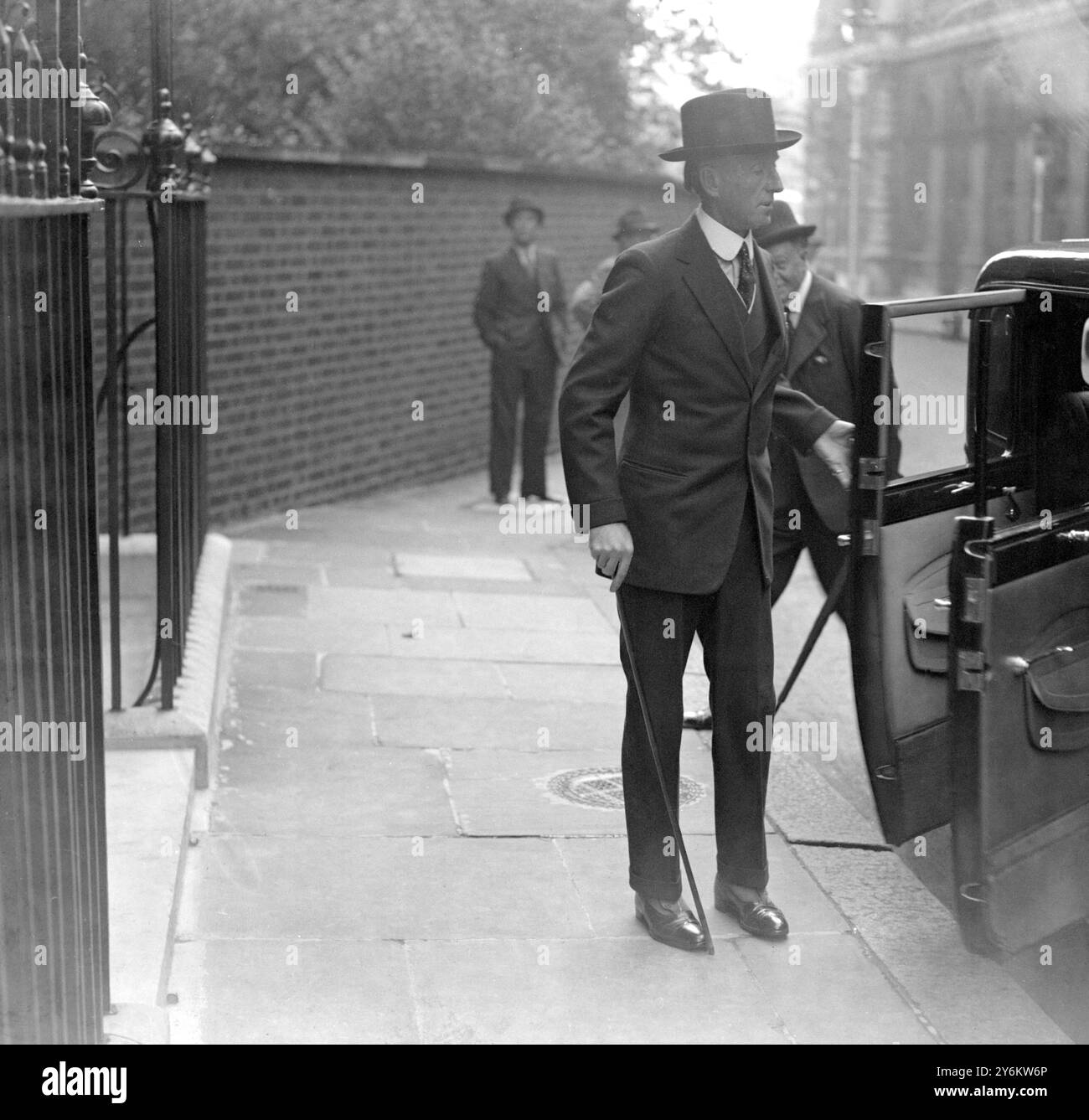 In downing street lord Black and White Stock Photos & Images - Alamy