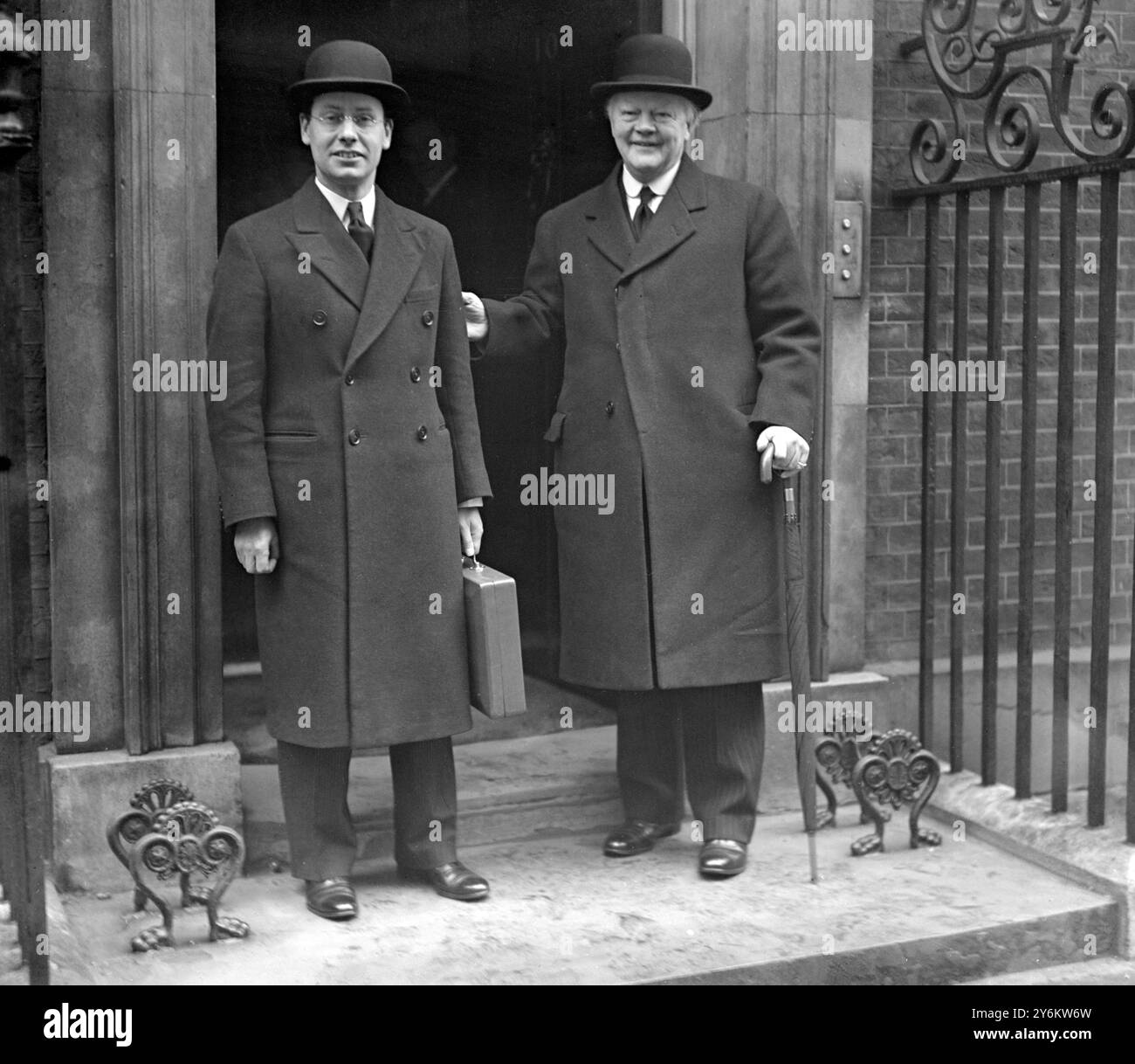 Downing Street. Cabinet meeting on Defence. Mr Malcolm MacDonald and ...