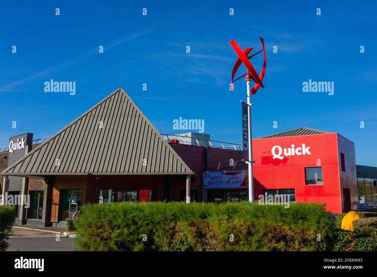 Quick company sign Stock Photo - Alamy