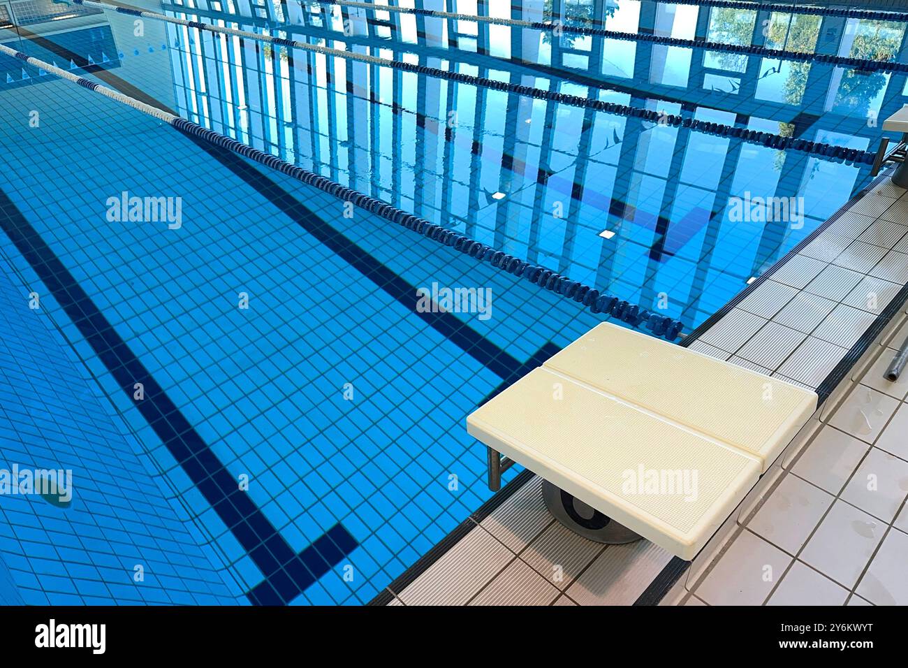 Swimming pool without people Stock Photo - Alamy