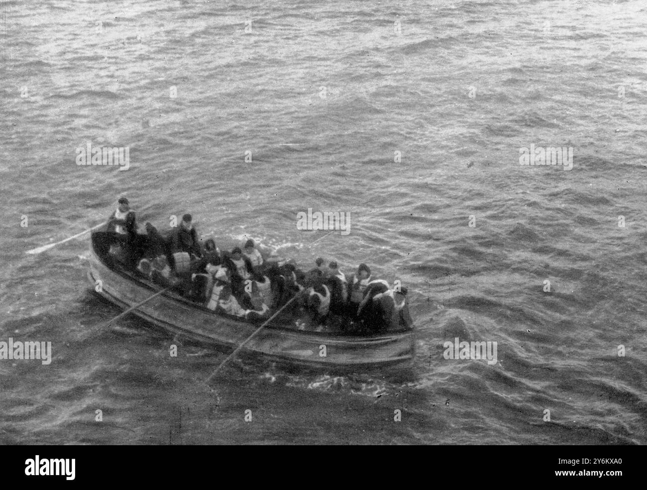 Titanic survivors hi-res stock photography and images - Alamy
