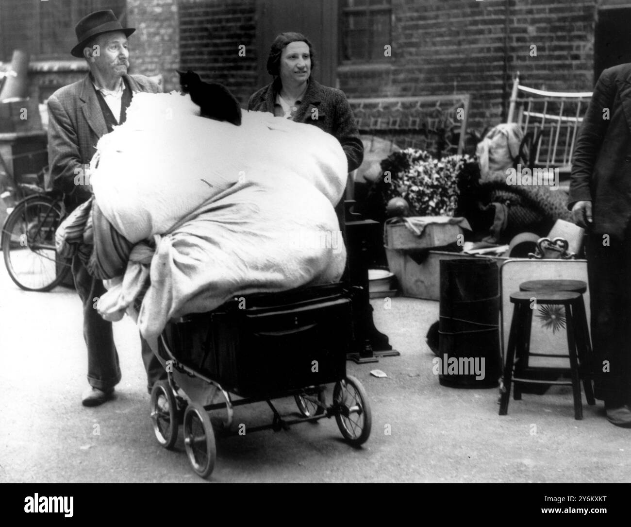September 15th 1940 hi-res stock photography and images - Alamy