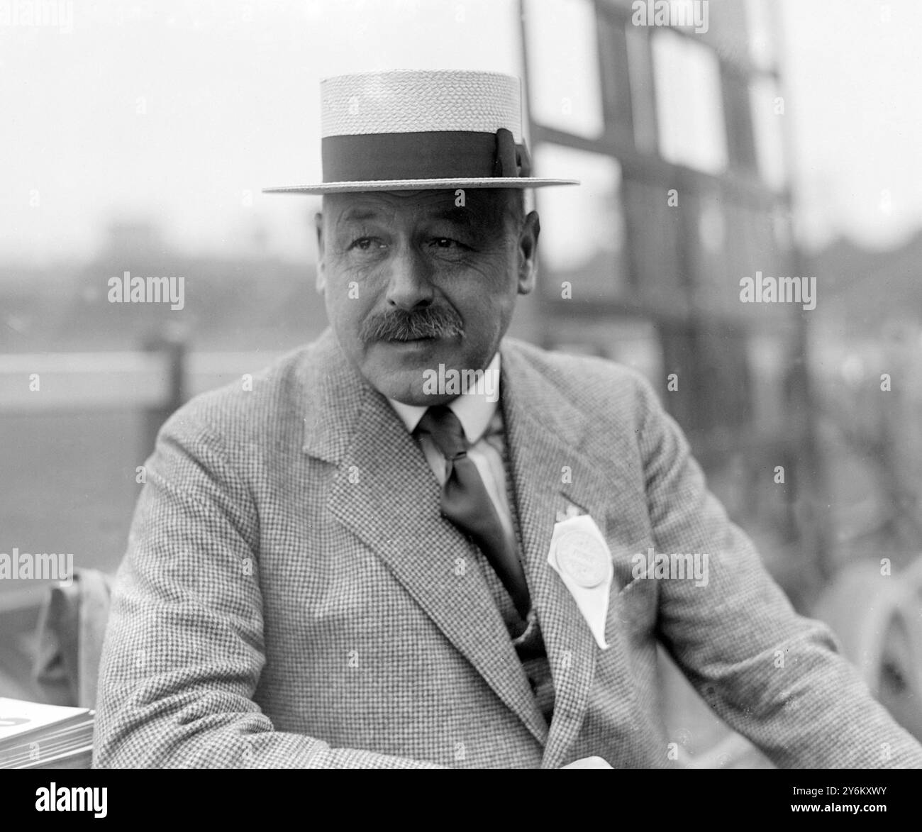 Alsatian Wolf Dog Club Championship Show at Stanford Bridge. M. Otto ...
