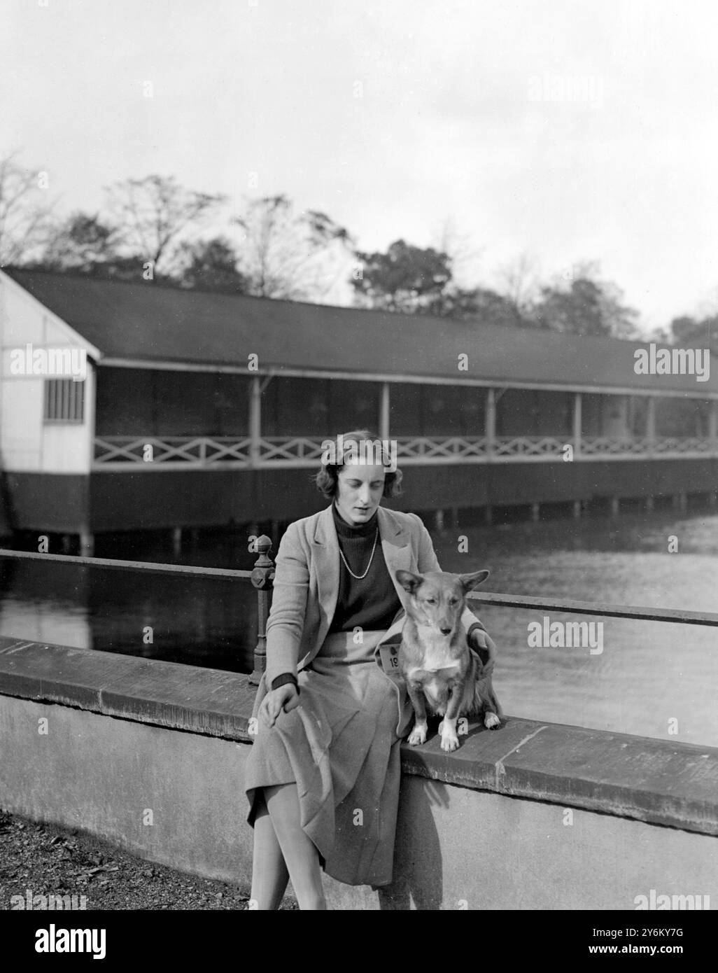 Kennel Club Show at Crystal Palace. Mrs Bruce Fletcher with her Welsh ...