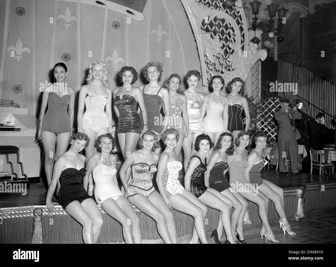 France line up world Black and White Stock Photos & Images - Alamy