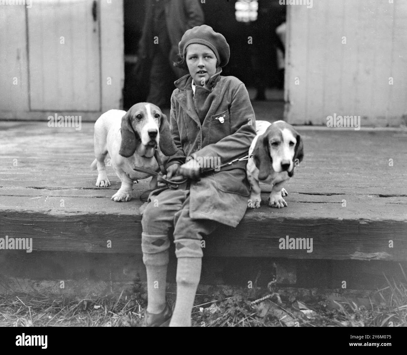 Kennel Club Show at Crystal Palace London. Miss Audrey Salisbury with ...