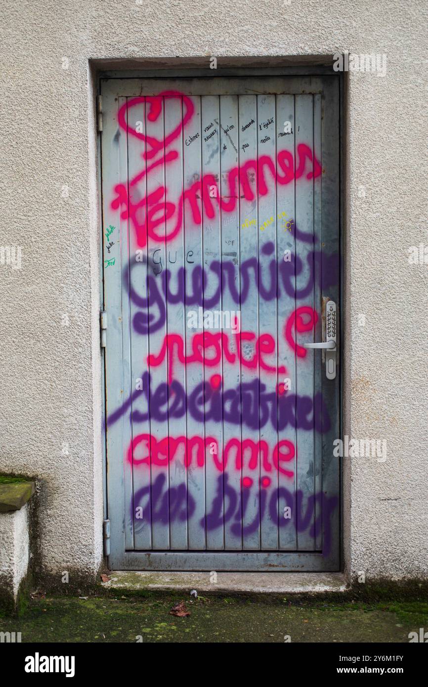 France, Clermont-Ferrand, 63, Rue de l'Oratoire, in the courtyard of a ...