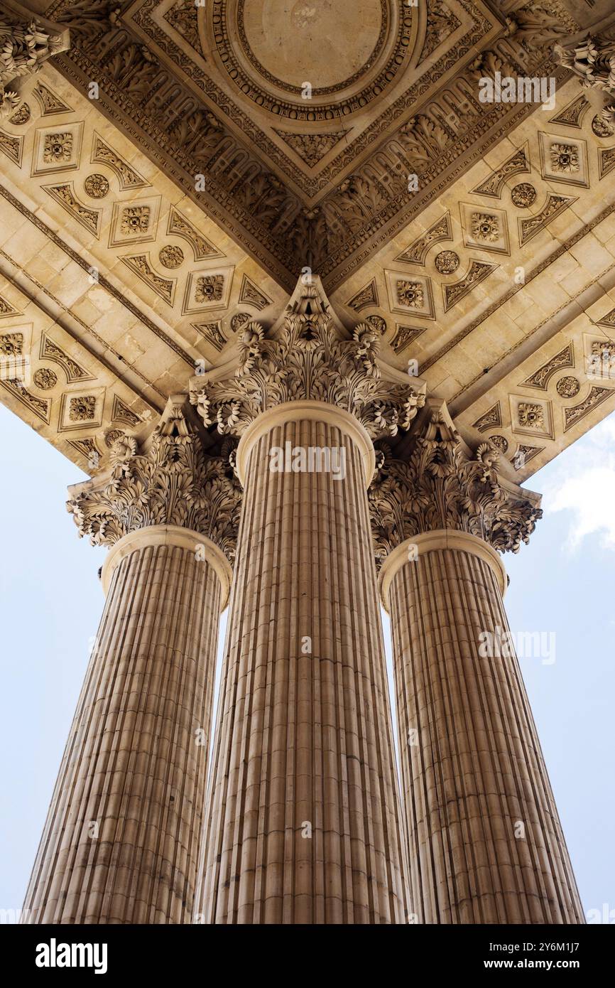 Exterior columns at the pantheon hi-res stock photography and images ...