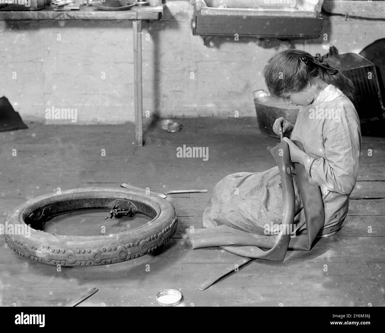 London students 1920s hi-res stock photography and images - Alamy