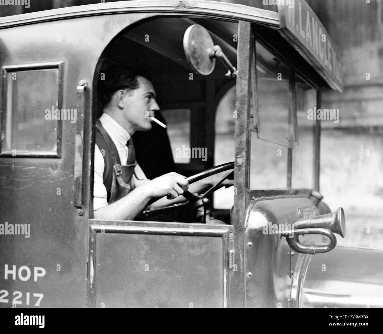 Split screen truck Black and White Stock Photos & Images - Alamy