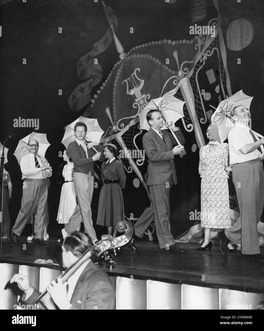 Kaye teddy hi-res stock photography and images - Alamy