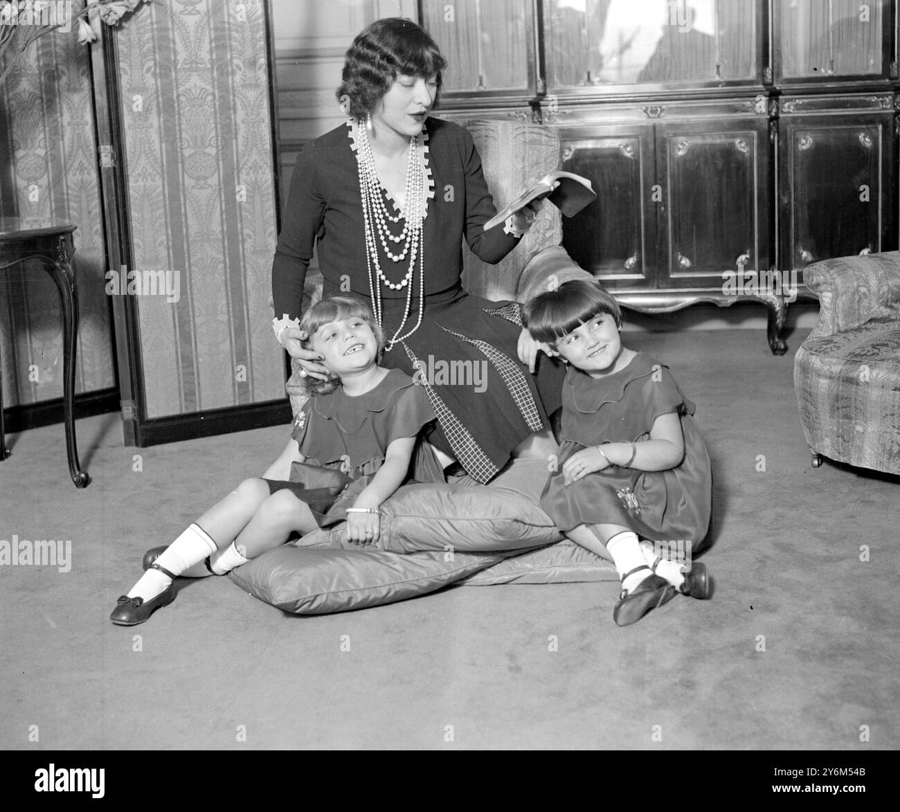 Miss Jenny Dolly photographed at the Savoy Hotel with the two little ...