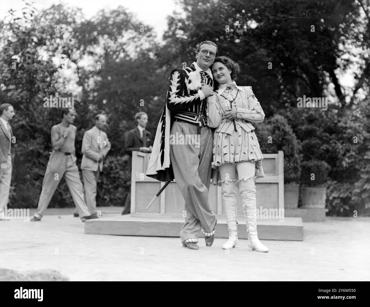 "Twelfth Night" in the Open Air Theatre, Regent's Park. Mr John Vyse as ...