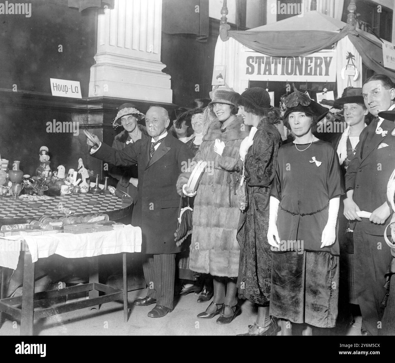 Organ fund Black and White Stock Photos & Images - Alamy