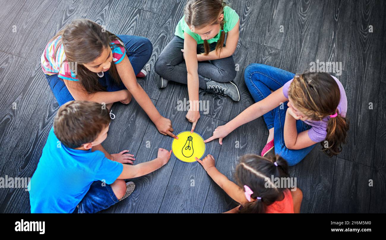 Group of kids problem solving hi-res stock photography and images - Alamy