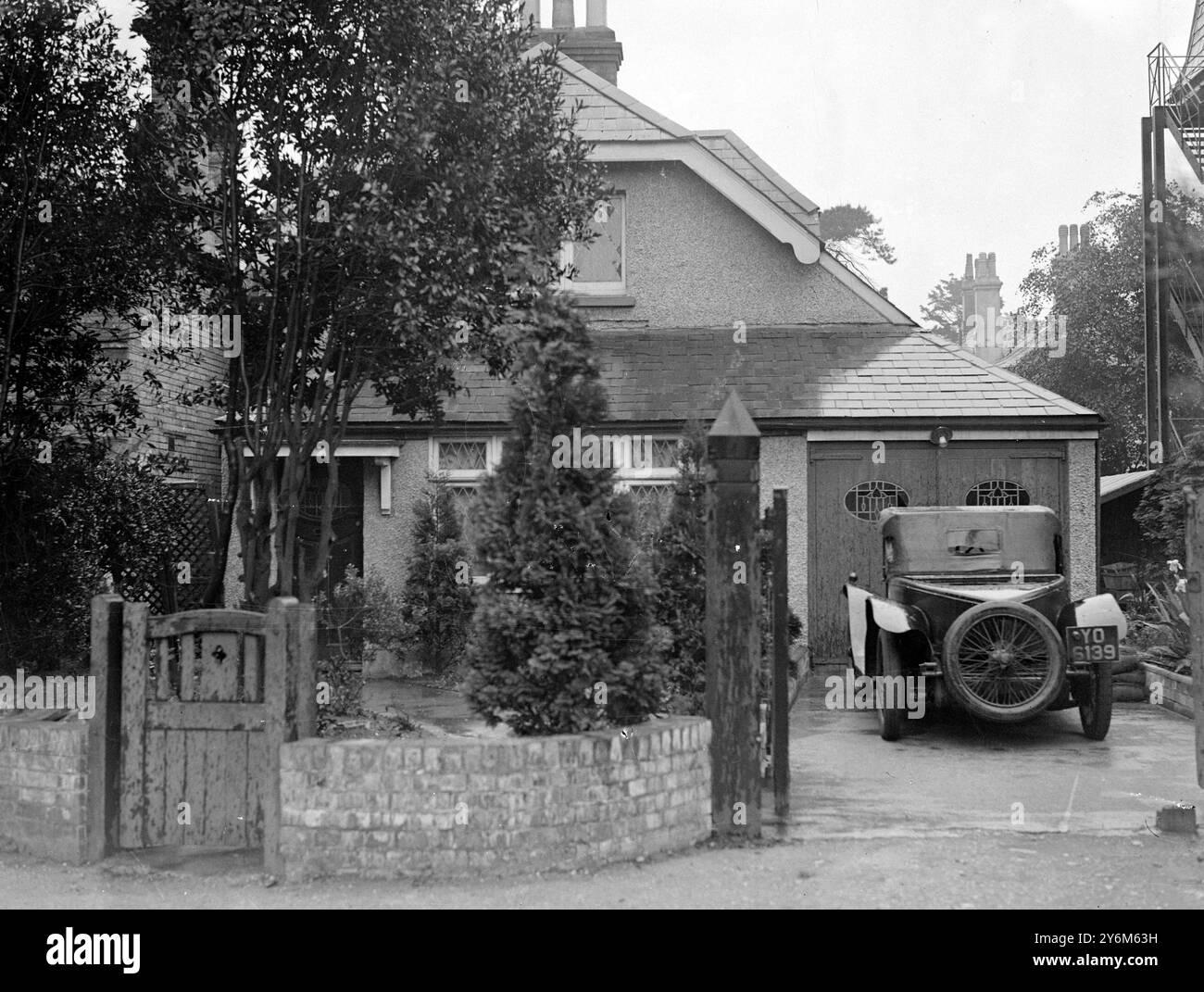The Rattenbury Murder Case. The "Villa Madeira" Manor Road Bournemouth. 29 May 1935 Stock Photo ...
