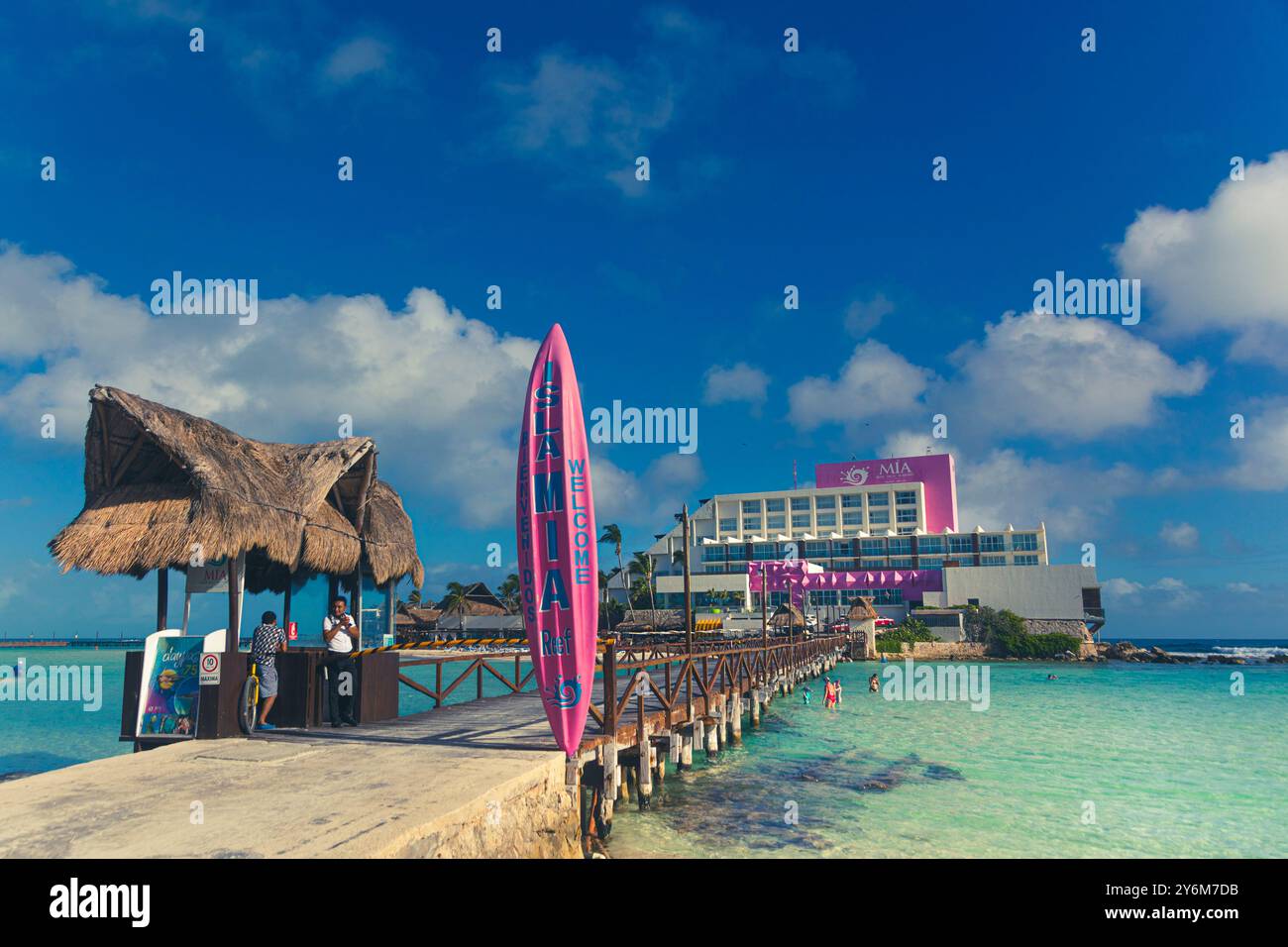 Mia reef hi-res stock photography and images - Alamy