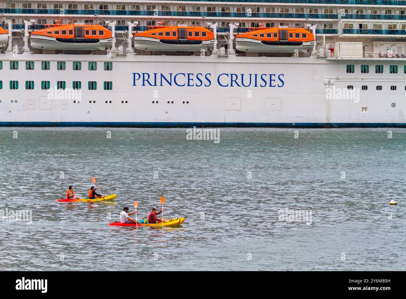 Portugal, Madeira Island, Funchal. cruise ship Stock Photo - Alamy