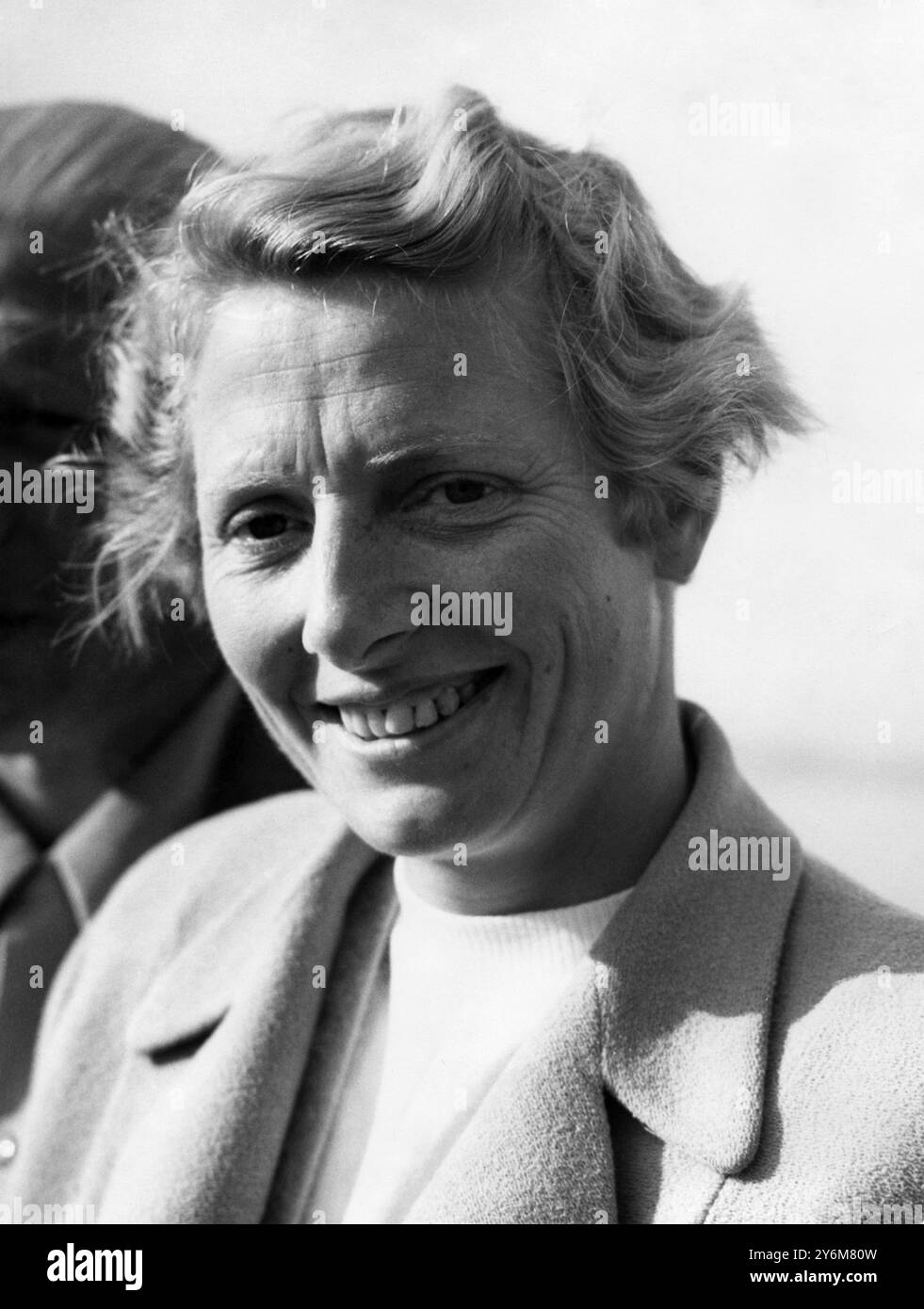 "Flying Dutchwoman", Fanny Blankers-Koen. April 1952 Stock Photo - Alamy