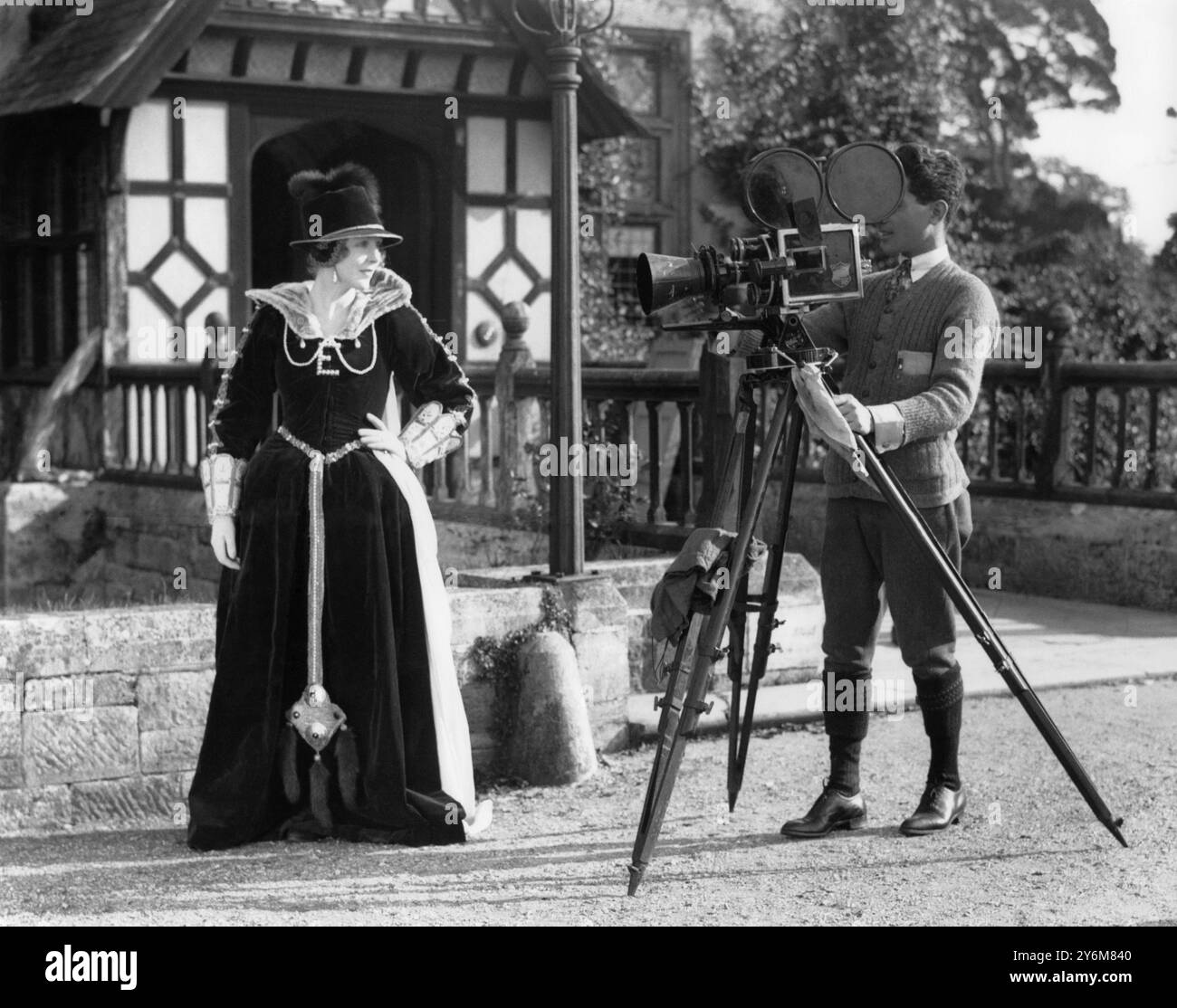 Lady Diana Manners (later Lady Diana Cooper) as Queen Elizabeth October ...