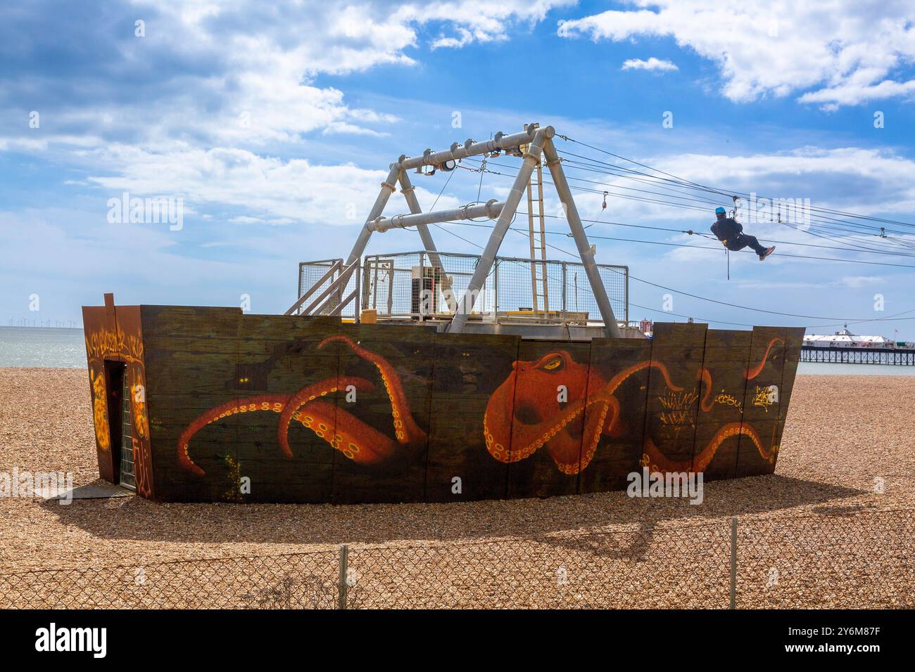 Brighton line drawing hi-res stock photography and images - Alamy